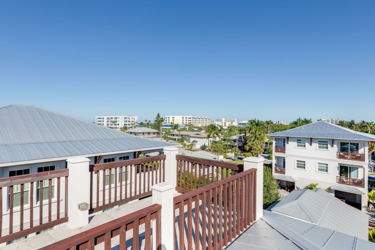 Topsail Cottage - 1025 | Siesta Key, FL | The Cottages on the Key