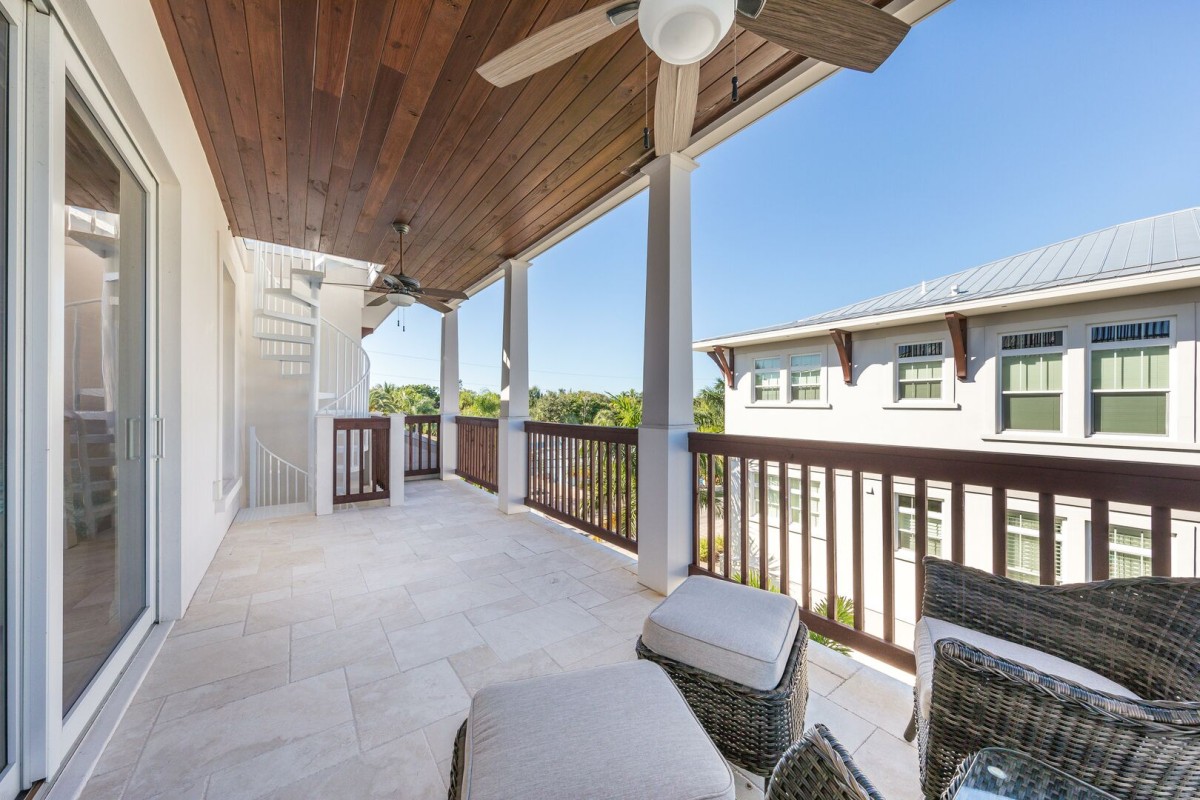 Topsail Cottage - 1025 | Siesta Key, FL | The Cottages on the Key