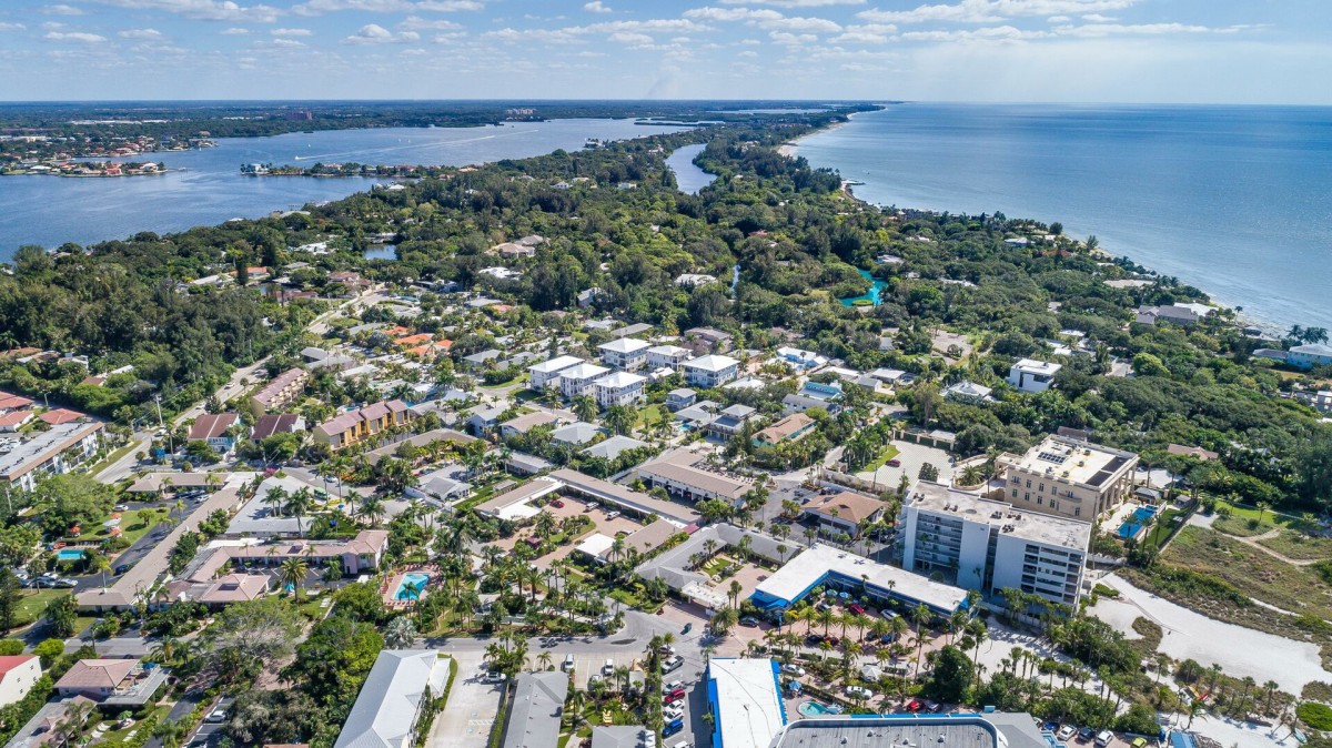 Topsail Cottage - 1025 | Siesta Key, FL | The Cottages on the Key