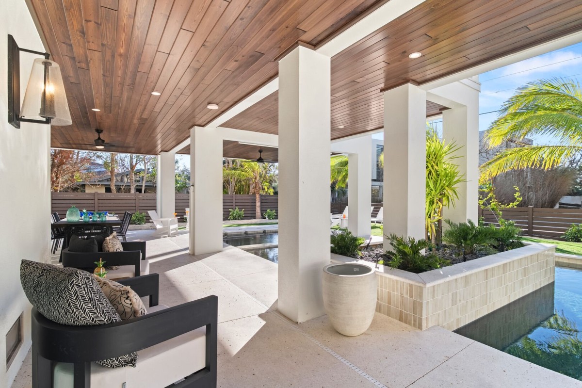 Point of Paradise - 7007 | Siesta Key, FL | The Cottages on the Key