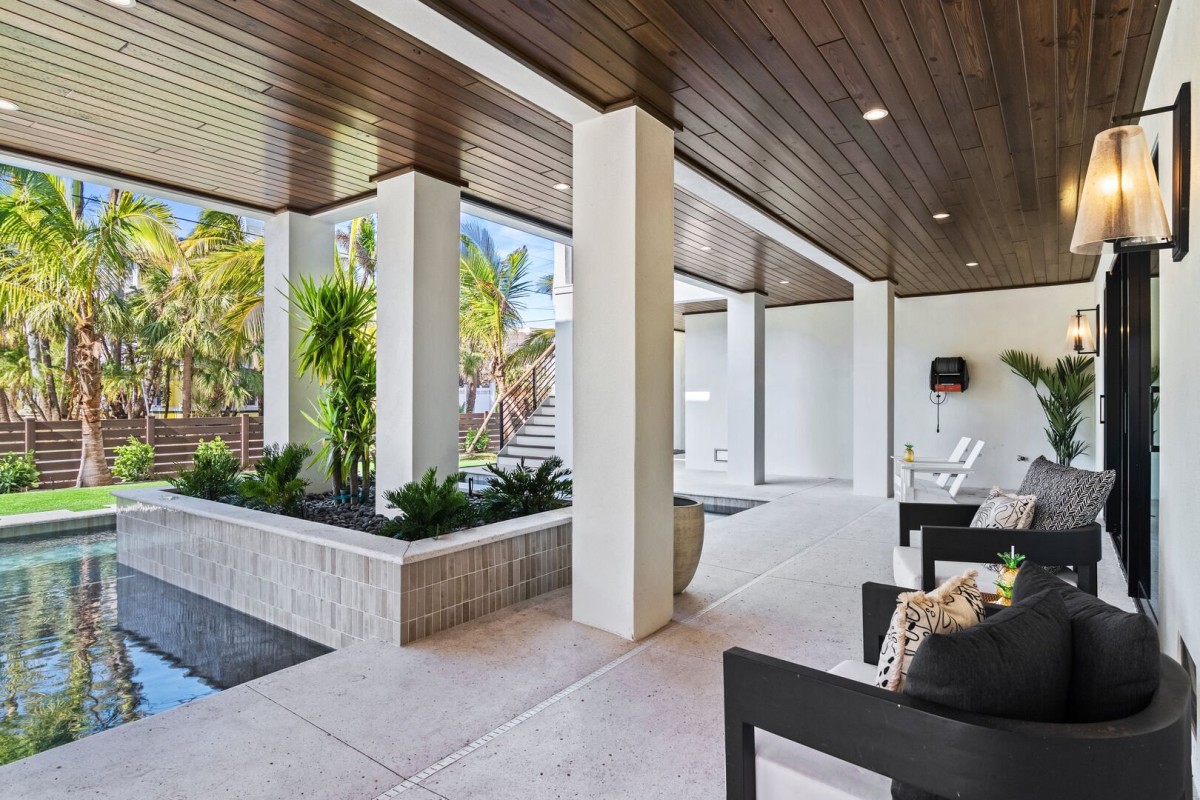 Point of Paradise - 7007 | Siesta Key, FL | The Cottages on the Key