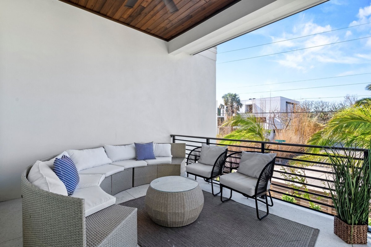 Point of Paradise - 7007 | Siesta Key, FL | The Cottages on the Key