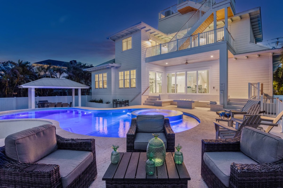 Beach Fanta Sea - 149 | Lido Key, FL | The Cottages on the Key