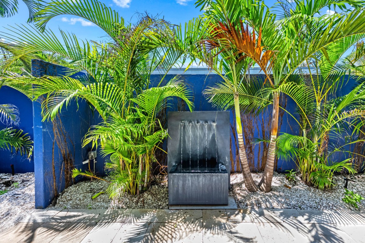 Luxe Oasis - 517 | Lido Key, FL | The Cottages on the Key